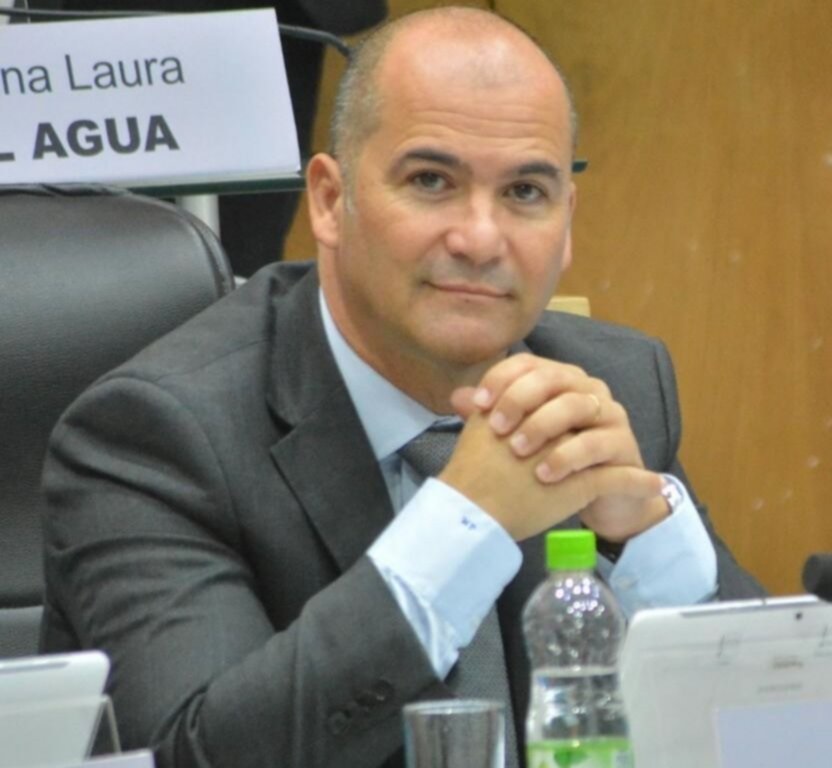 «HAY QUE SACARLE LOS PLANES A LOS USURPADORES» – Bariloche Digital