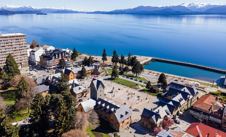 EN BARILOCHE EL TURISMO GENERÓ MÁS DE DOS MIL MILLONES DE PESOS EN 2025 ...